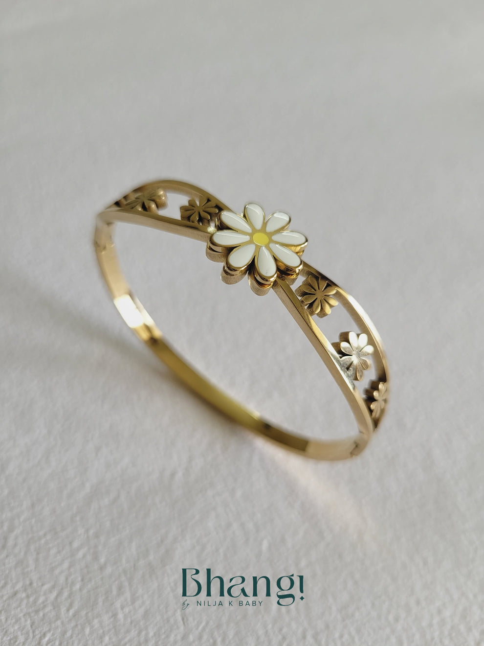 Daisy Bloom Bangle – Bhangi Jewels